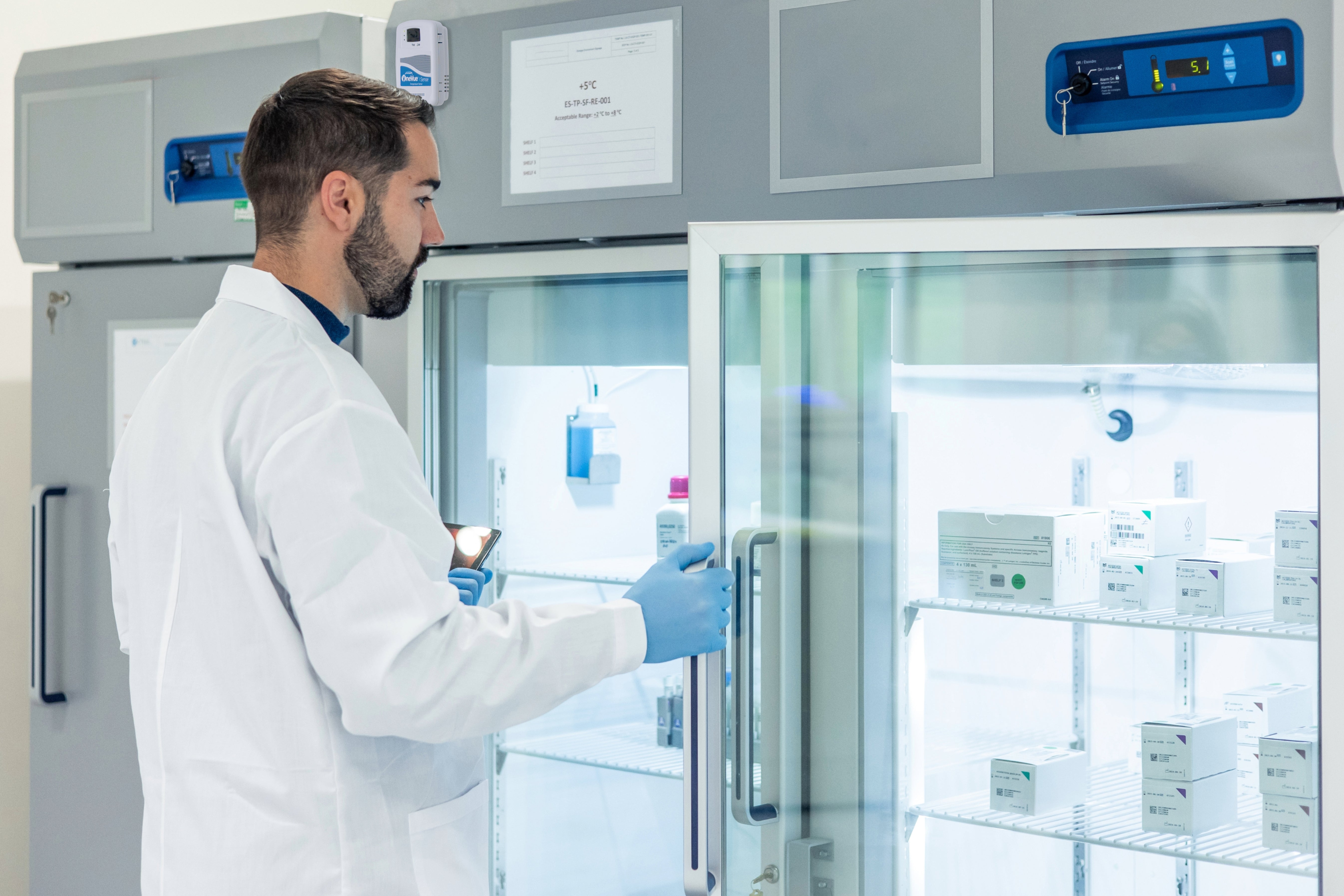 Picking the Right Temperature Monitoring Device for Your Pharmacy ...